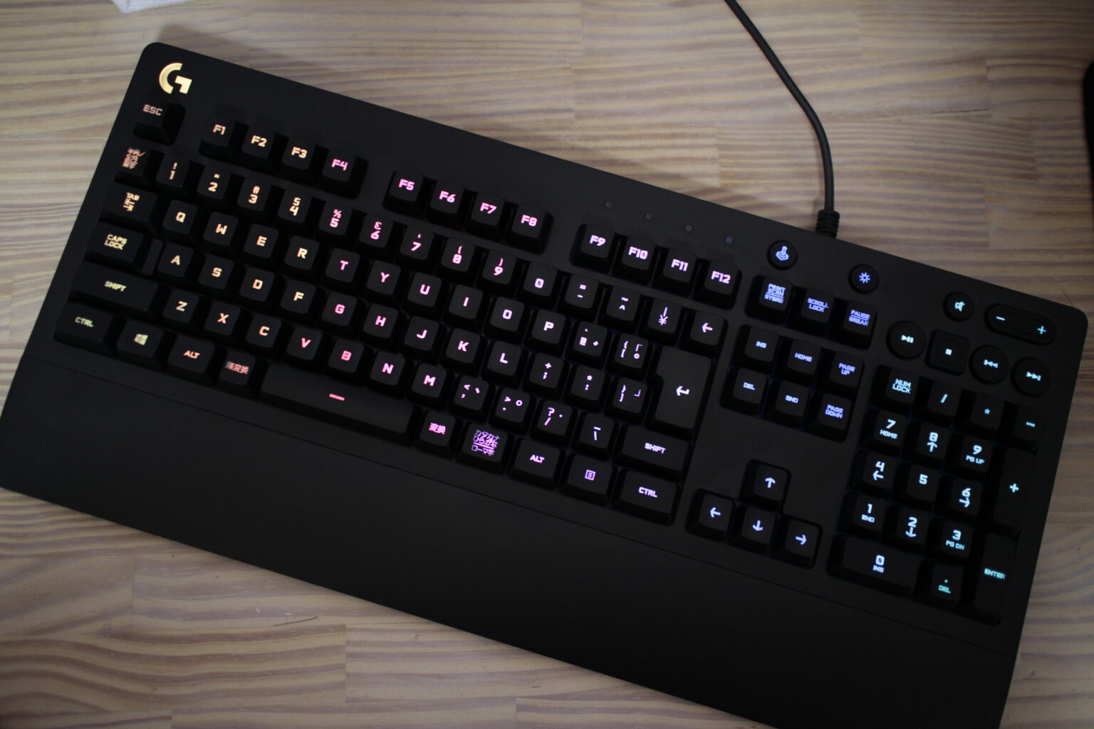 【Logicool G213レビュー！】静かで打鍵感の良い初心者向けゲーミングキーボード | まめログ！